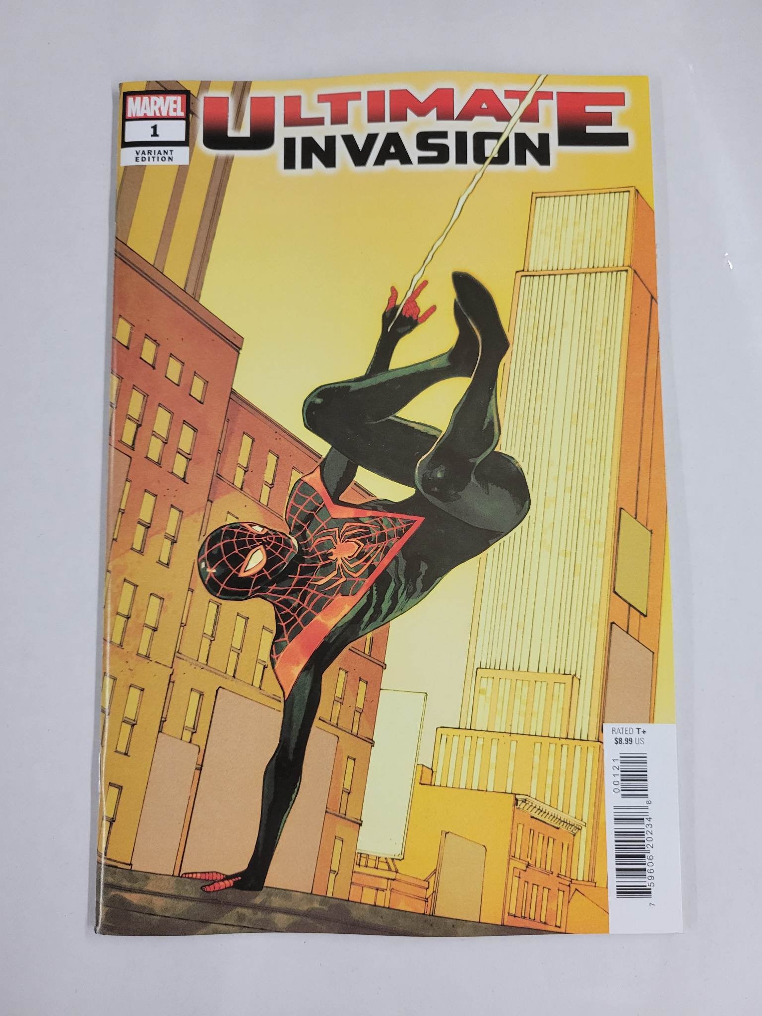 Ultimate Invasion #1 B Cover | Funky Town Comics & Vinyl